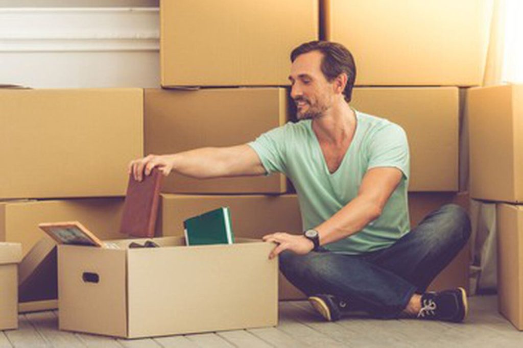 How to Make Moving Day Easier for Yourself and the Movers - Difference ...